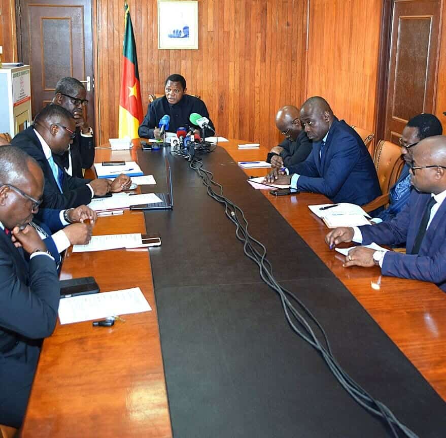 Camerŵn: Ymgynghoriadau rhwng y Weinyddiaeth Gweinyddiaeth Diriogaethol ...