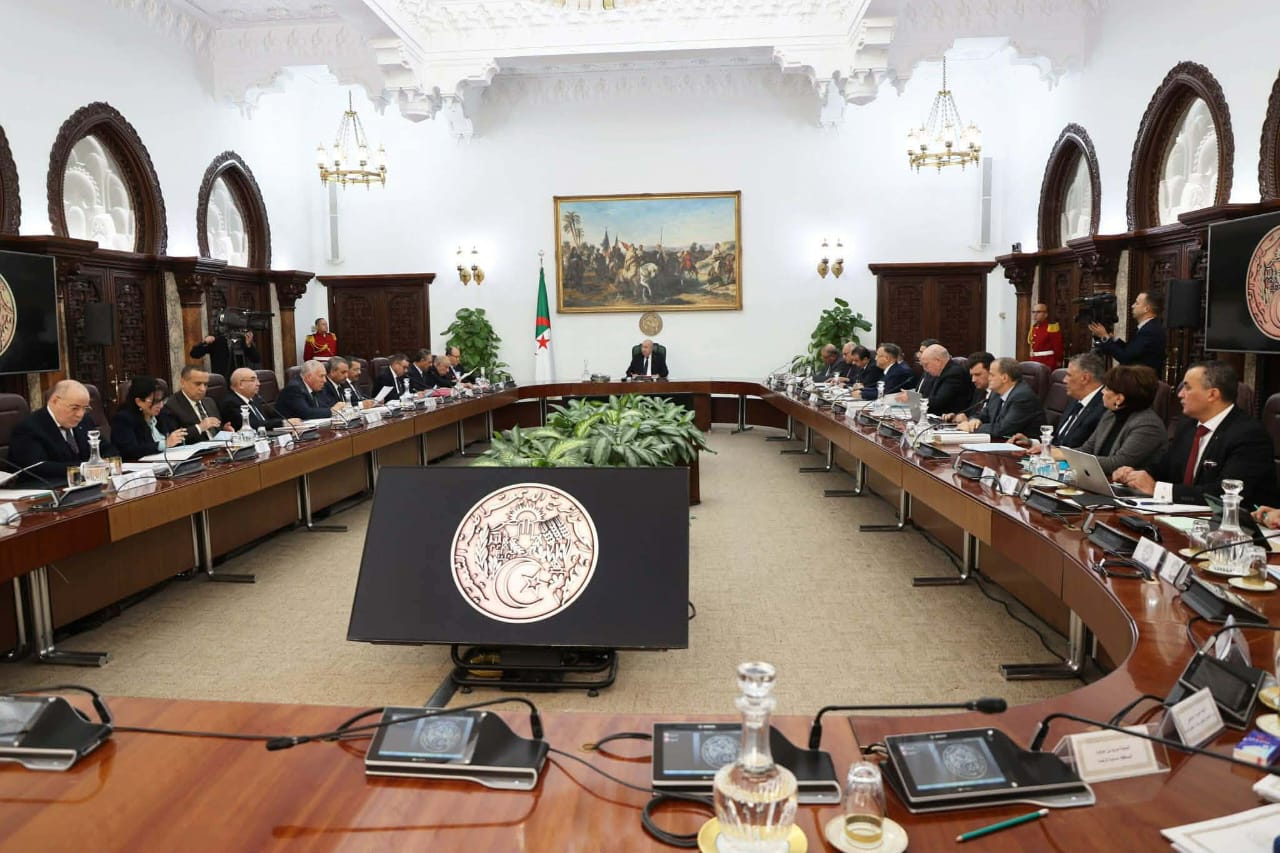 Algeria: Kua panuitia te whakatinanatanga ture mō ngā taiohi e raru ana ...